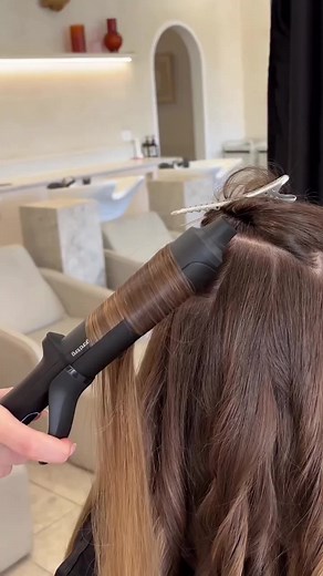Die besten Waves mit dem ghd Grand Tong Lockenstab