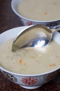 Overload version ng clam chowder sa mga sikat na resto..👌 #clamchowder #clams #soup #kusinamics #FrenchCuisine #chowder #easyrecipes #homecooking #easycooking #souprecipe | Kusinamics