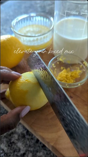 Elevate any boxed cake mix! Try adding or subbing out a few items to take a boxed cake mix to the next level. 🔑 sub milk for water 🔑 Sub butter for oil 🔑 Add vanilla jello pudding 🔑 Add zest for a flavor pop 🔑 Add fresh juice for flavor pop 🔑 Create a filling 🔑 Style a topping Hope this helps! Full recipe on my site! . . Xoxo...Alex 😘 Good-Good Baby #lemon #lemoncake #baking #elevate #desserts #kitchentips #tips #howto | The Butta Babe